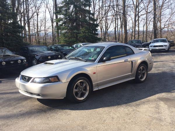 2001 Silver Ford Mustang GT