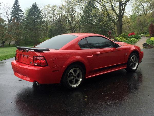 2003 Red Ford Mustang Mach 1