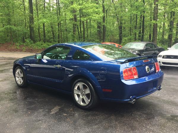 2006 Blue Ford Mustang GT