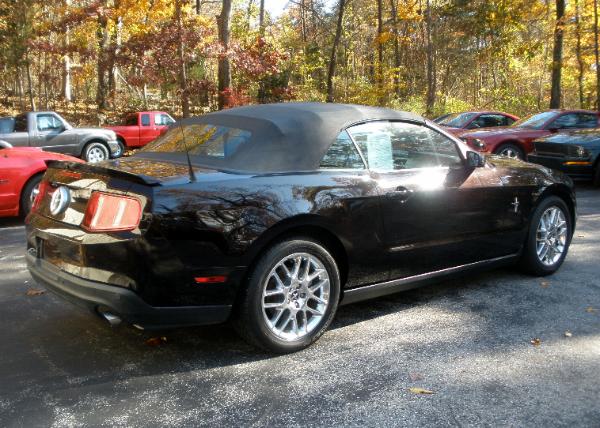 2012 V6 Mustang Convertible